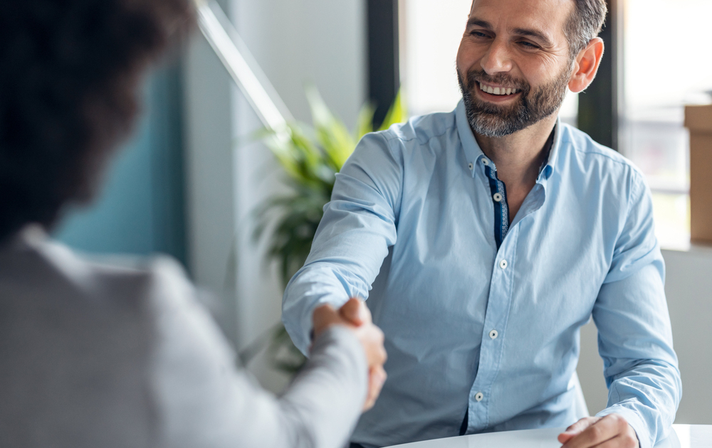 10 essential rules of politeness in France